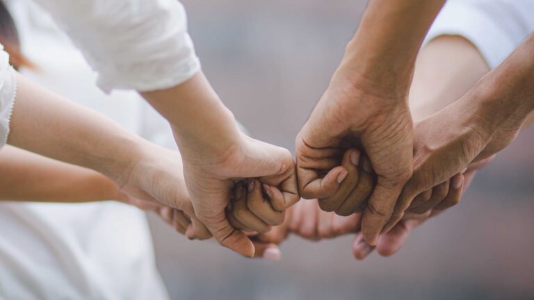 Creating Comfortable Teams with the SHR Method – Naveed Ramzan